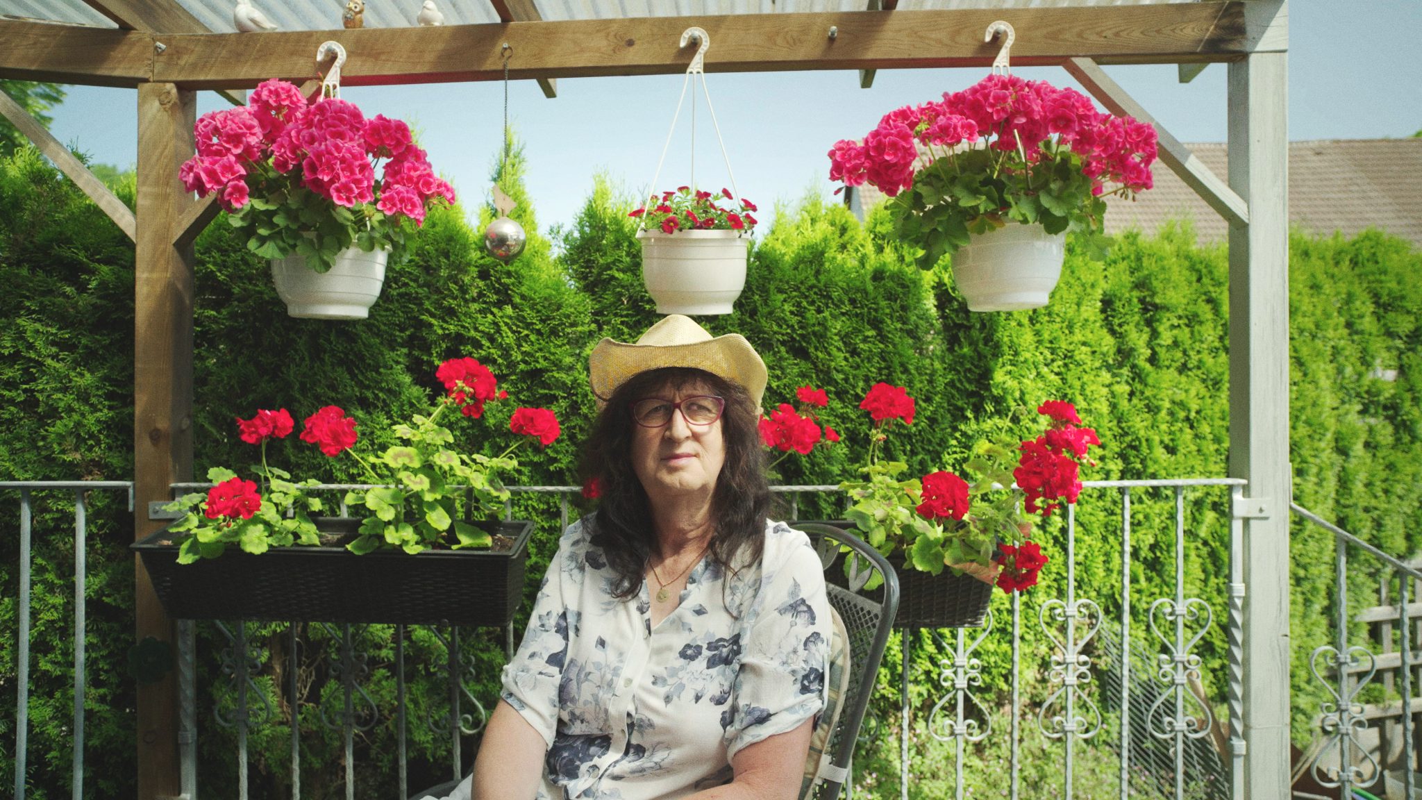 DENN DIESES LEBEN LEBST NUR DU von Douglas Wolfsperger bei den Hofer ...